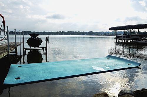 Top 10 Best Water Pads & Floating Water Mats Reviews In 2025